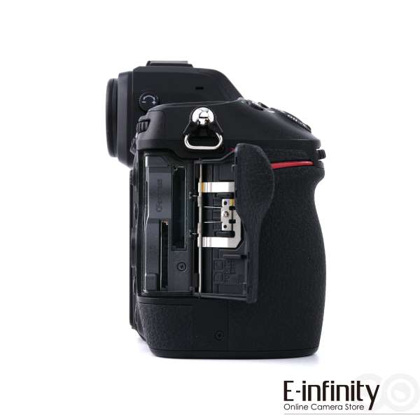 Buy Nikon Z8 Mirrorless Digital Camera (Body Only) - E-Infinity